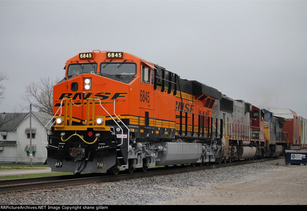 BNSF 6845 Leads a Epic set of power Nb!